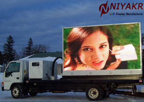 High Resolution P6 Truck Mounted LED Display Full Color  27777 Pixels/㎡
