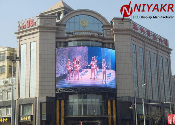 Super Slim Full Color LED Outdoor Advertising Screens SMD3535 6500 Cd/m2